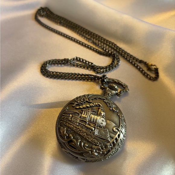 Stanley | Jewelry | Antiquestyle Silvertone Quartz Pocket Watch ...